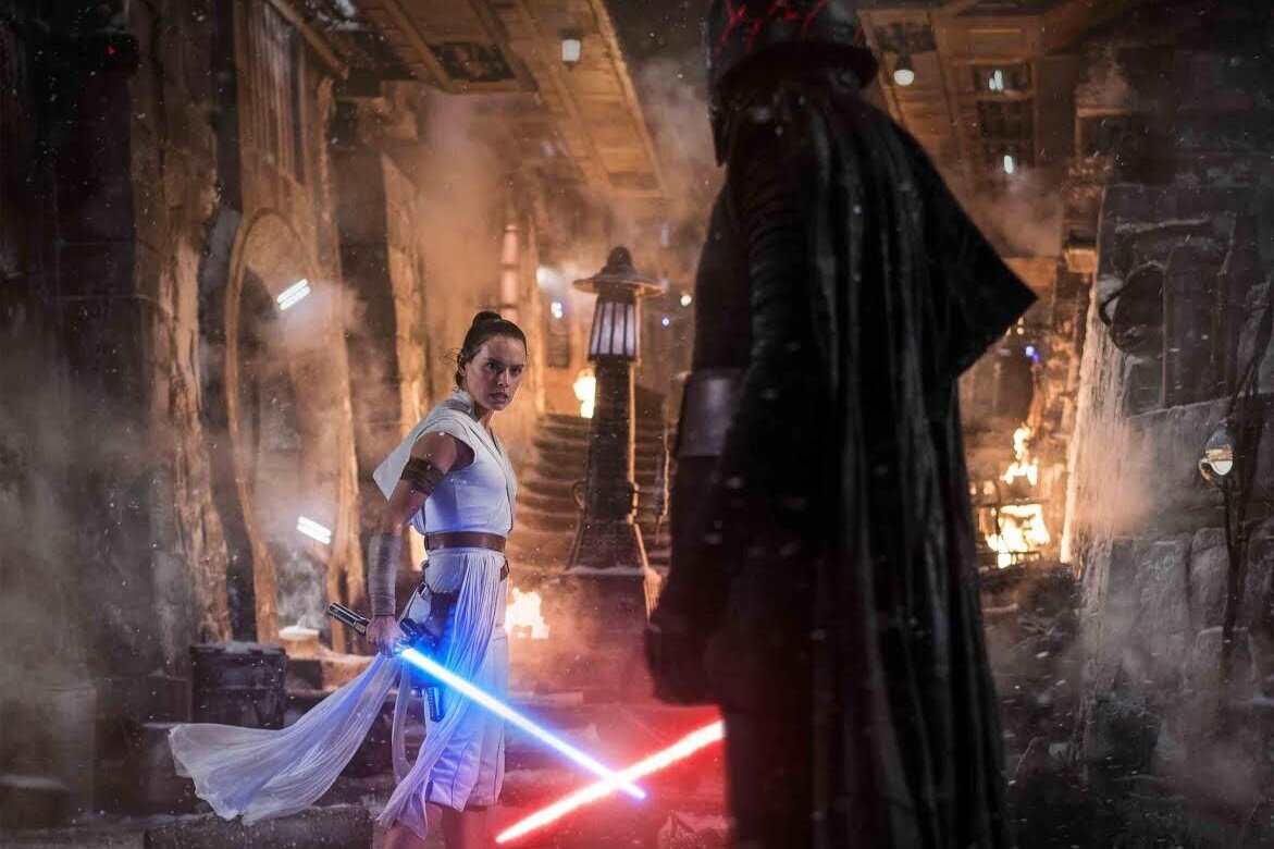 Episode 9 Photos Now Available from Star Wars Authentics! | SWAU