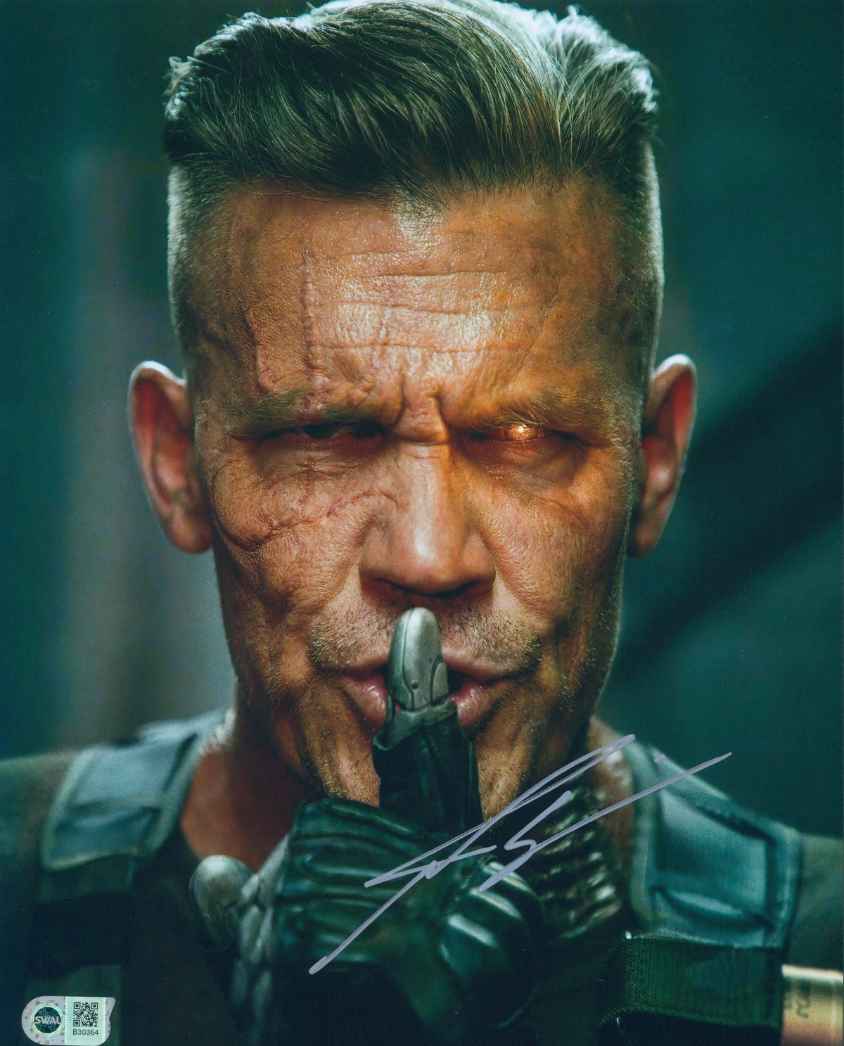 Josh Brolin Signed 11x14 Photo - SWAU Authenticated | SWAU